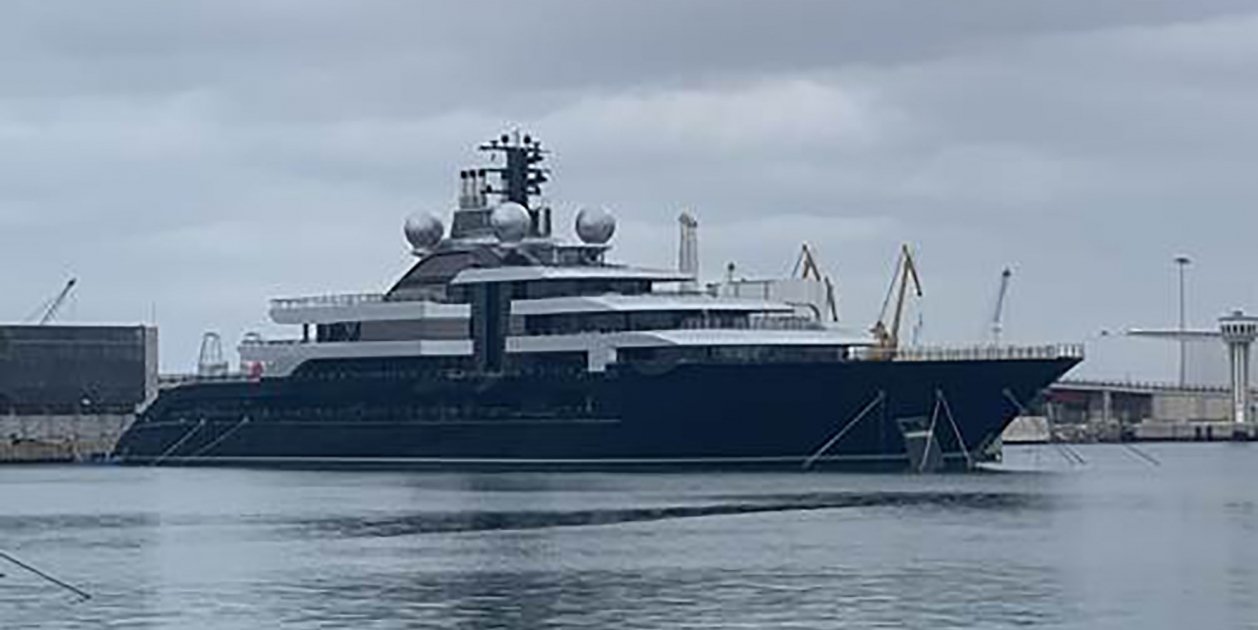 FBI search the Russian oligarch's megayacht held in Tarragona since ...