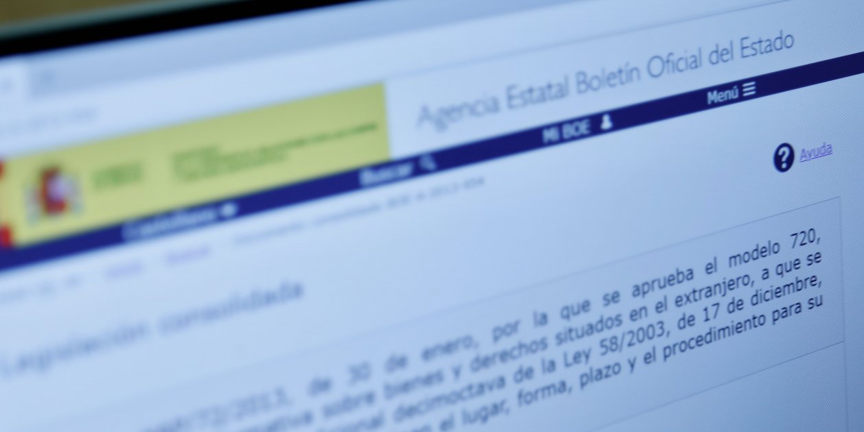 Officials claim "error" as state gazette 'Spanishizes' Catalan place names