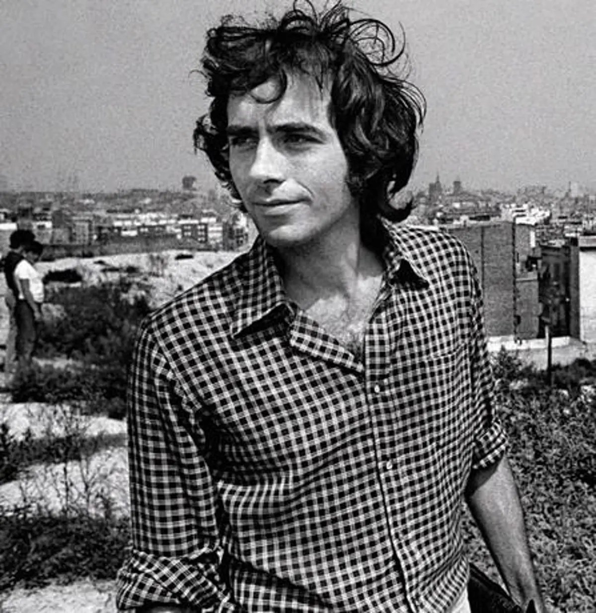 Joan Manuel Serrat, the life of a Catalan musical legend told through ...