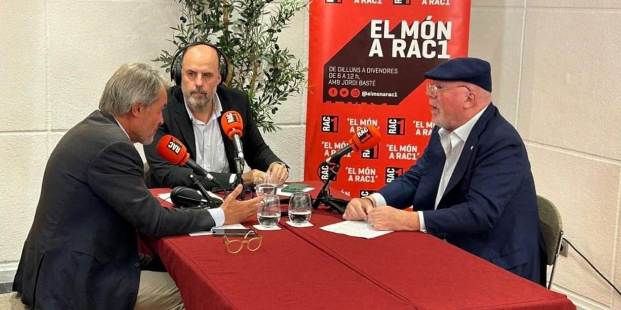 Villarejo reveals that Spanish intelligence proposed sending tanks to ...