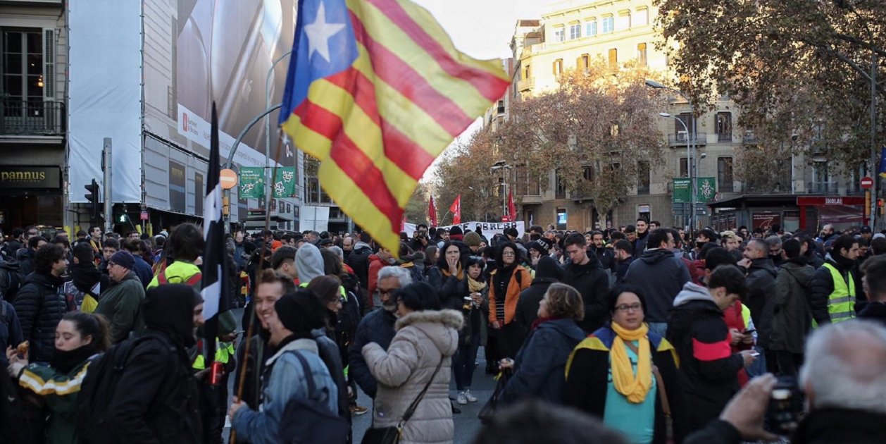 Demonstrations in Barcelona reported on from Israel to Ma...