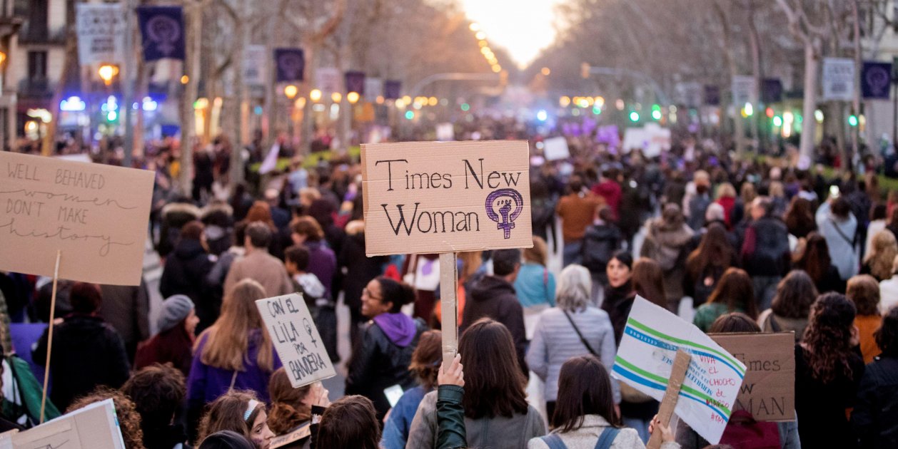 Women fill Barcelona for the feminist protest