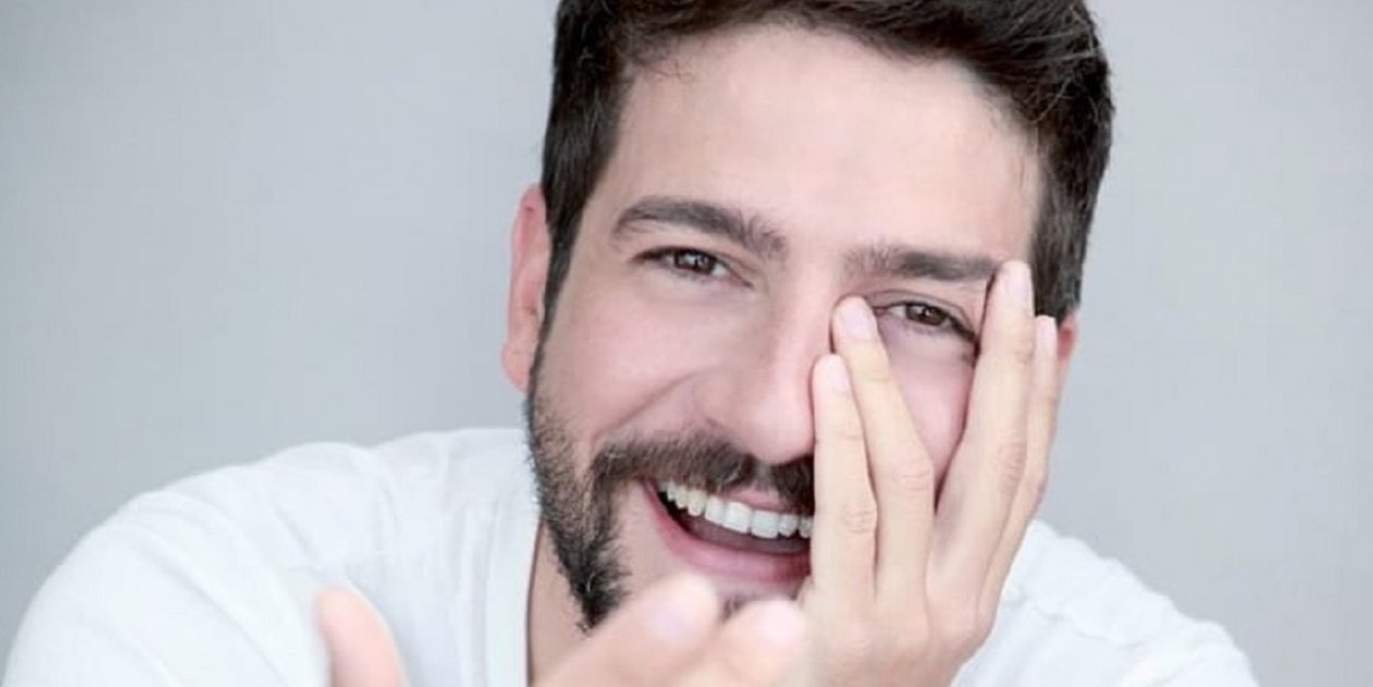 Un famoso actor español escandaliza por el descomunal paquete que se le ...