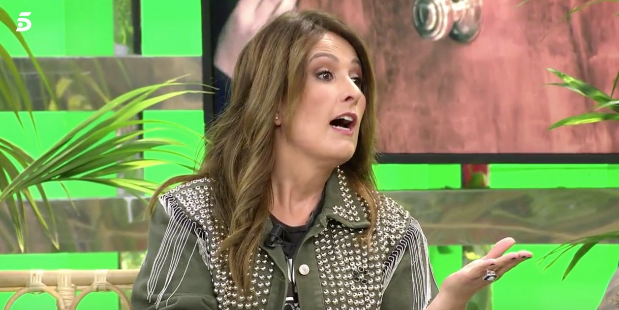 Laura Fa espléndida en bikini a los 46 años, vacaciones en el Cap de Creus