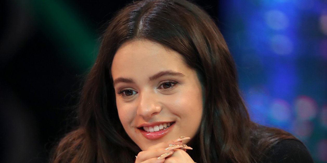 Rosalía en una foto inédita con Pilar Tobella, su madre, muy cambiada