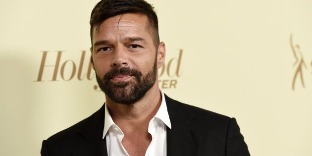 Ricky Martin ya no es guapo: se decolora la barba y ahora es blanca ...