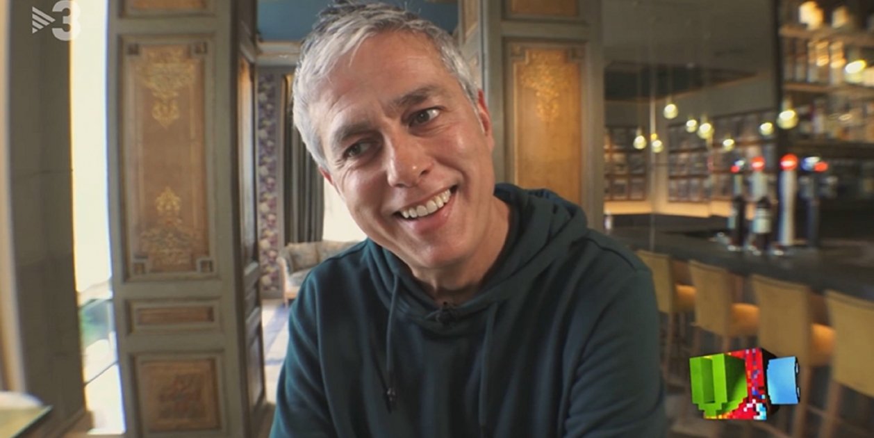 La reacción de Albert Om (TV3/RAC1) al ver que se ha tirado un pedo en ...