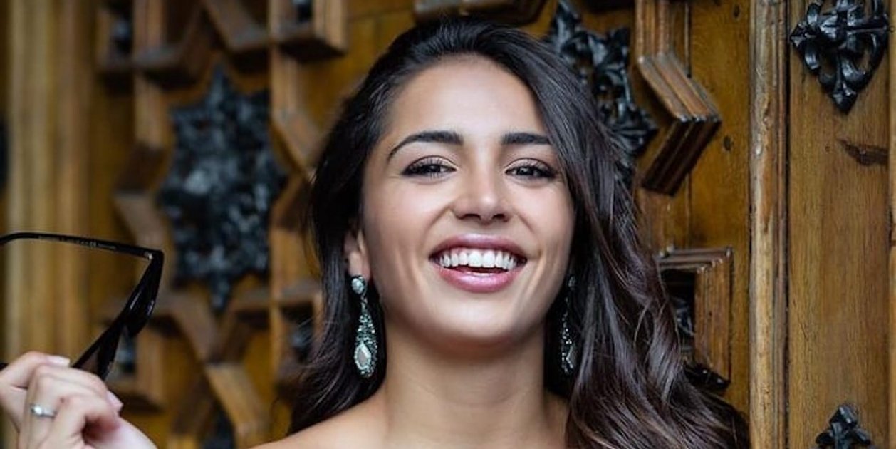 Sandra Pica, VIP catalana de realities de Telecinco, feliz con un ...