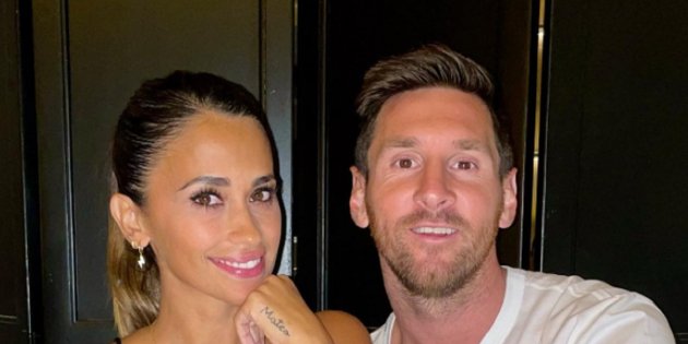 Leo Messi felicita Antonela con una foto en bikini recordando el Barça