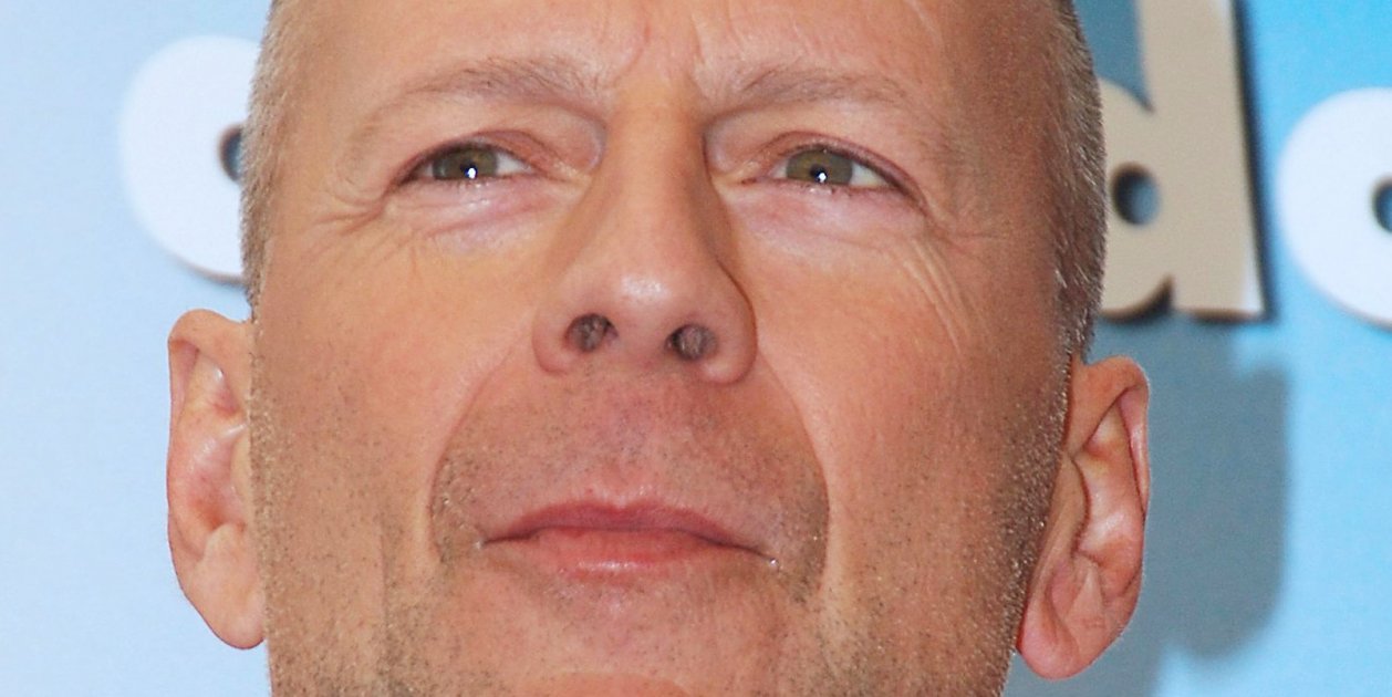 Bruce Willis con aspecto muy deteriorado, no parece él. 67 años y una ...