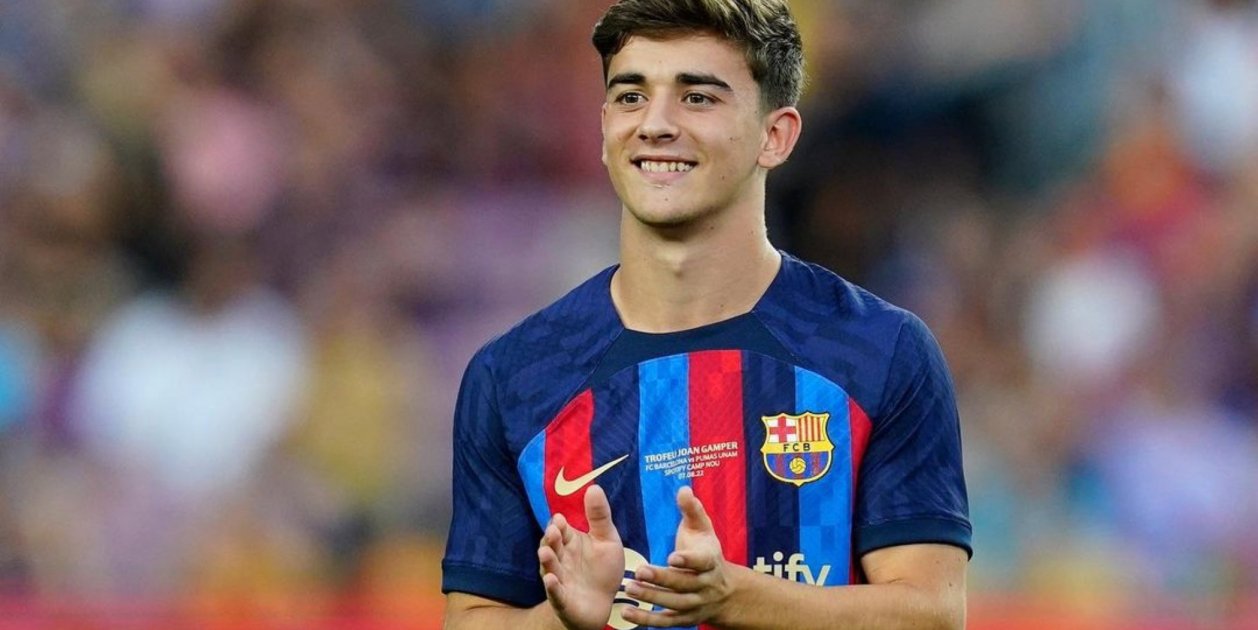 Hacen público quién es la novia de Gavi: imágenes que no gustarán a la ...