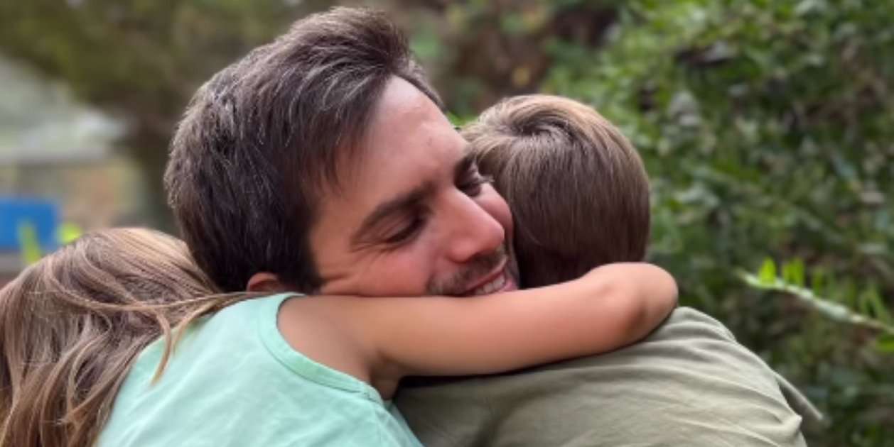 Marc Clotet se reencuentra con su mujer e hijos tras mes y medio ...