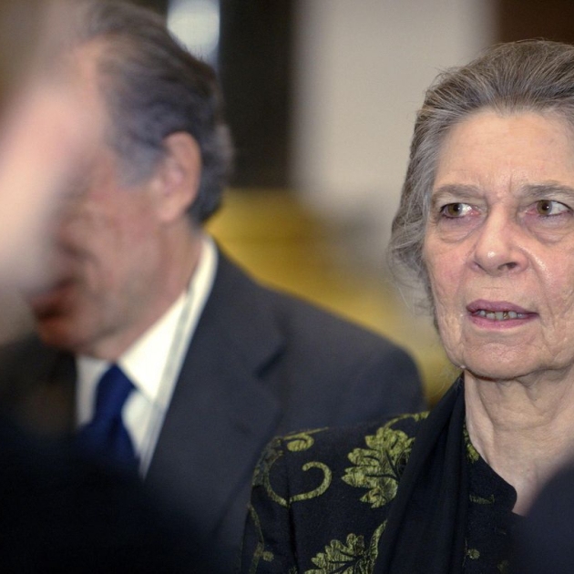 Casa Reial pren la decisió més dura amb la tia Pecu i embruta la jura ...