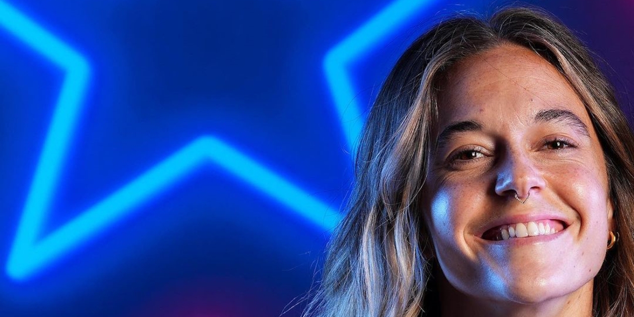 Mapi León hace llorar, emoción máxima al conocer a una compañera y fan ...