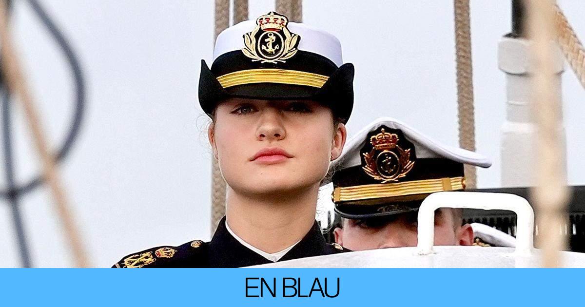 Elionor, protagonista en negatiu al lavabo d'un bar de copes de Tenerife, l'escorta, obligada a ...