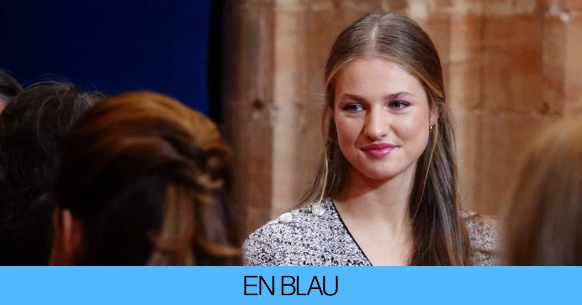 Guardiamarinas de Elcano explican a sus familias que Leonor ha ...