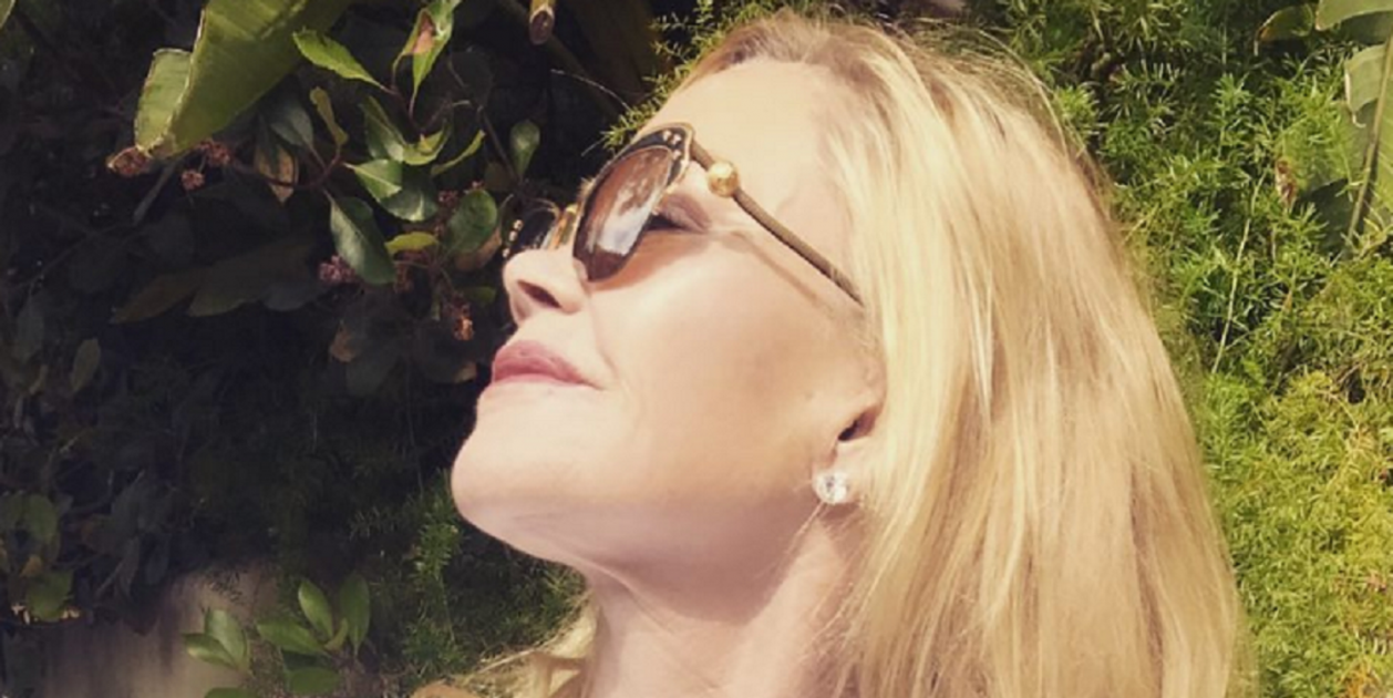 La foto más personal de Melanie Griffith enseñando los efectos del ...