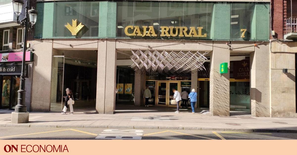 La patronal de las cajas rurales sigue a AEB y sube un 4,5% los salarios