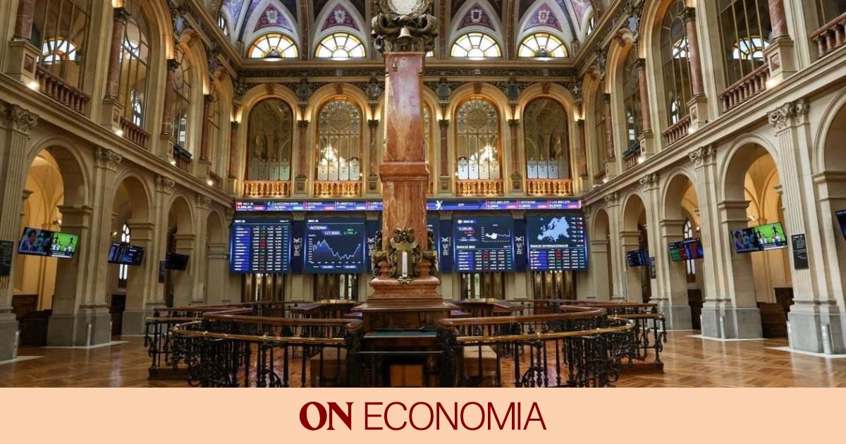 La Bolsa cede el 0,37% y pierde los 9.000 puntos