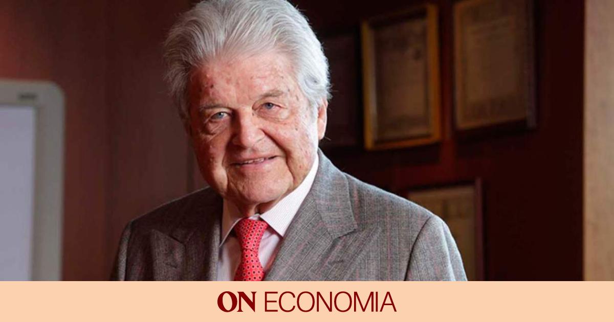 Uriach pierde al artífice de su etapa más brillante: investigar para crecer