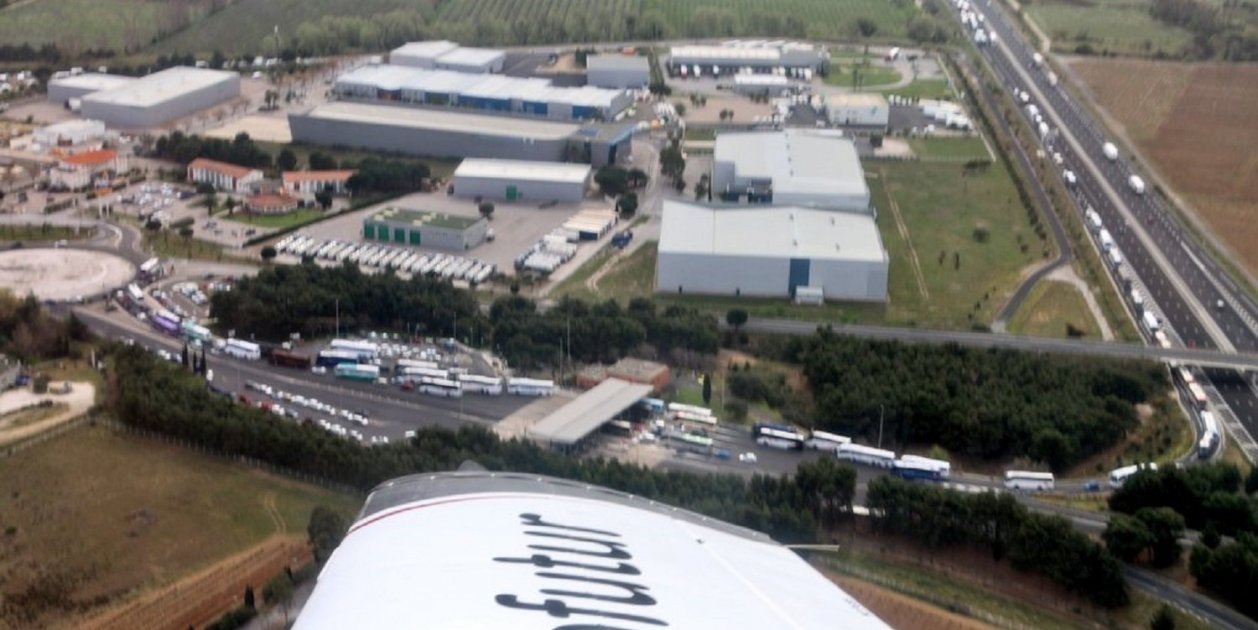 La espectacular imagen aérea del acto en Perpinyà