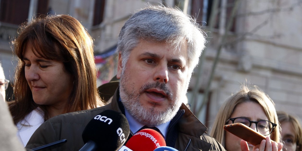 La emotiva felicitación de Albert Batet por Sant Jordi recordando a Forn