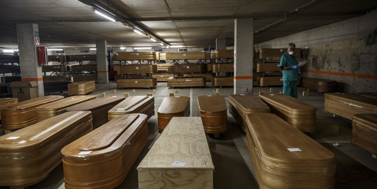España no ha registrado casi el 40% de las muertes reales por Covid-19