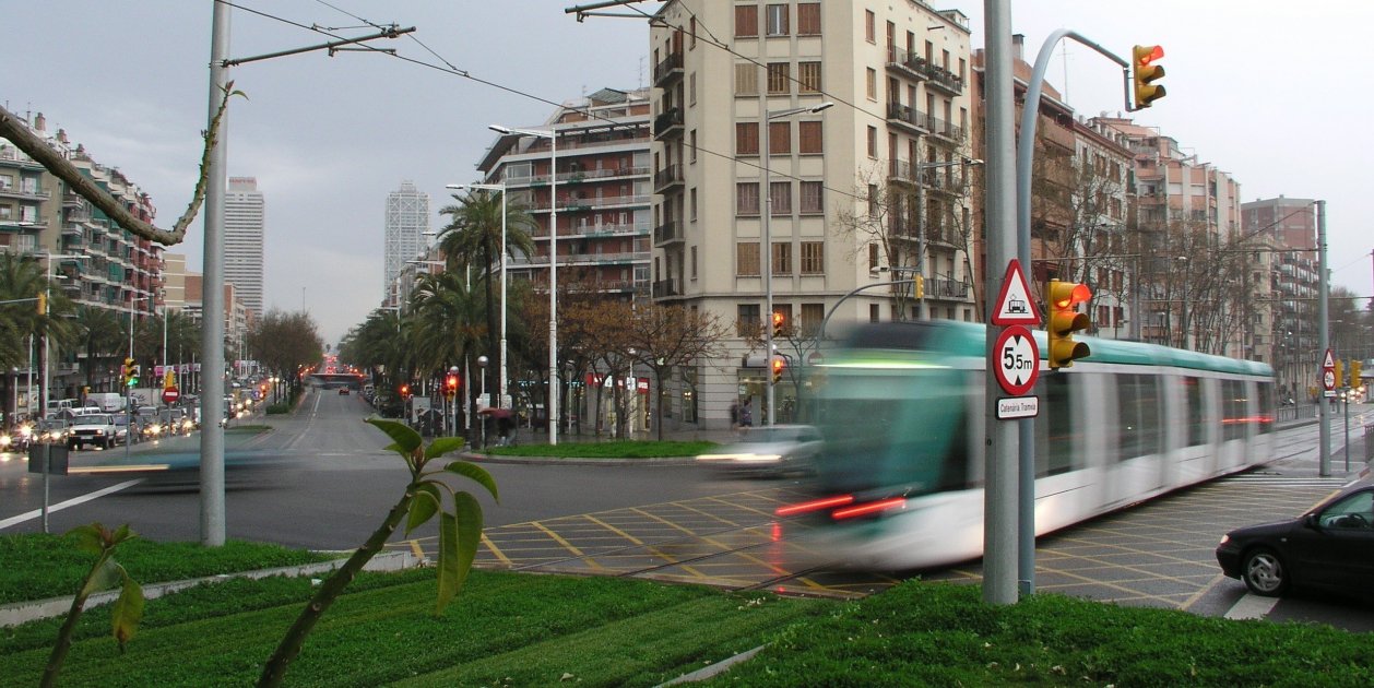 Las obras para conectar el tranvía por la Diagonal empezarán el 2021
