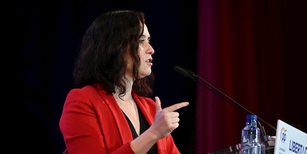 Díaz Ayuso aconseguiria la majoria absoluta amb Vox, segons una enquesta