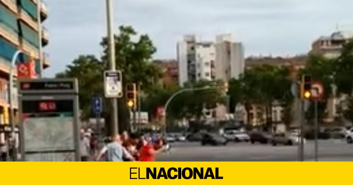 Una tercera persona agredida a la carpa pro-selección lo denuncia a los ...