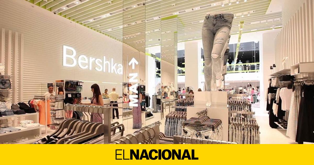 Bershka convierte el estilo rústico en pura tendencia con este top tan ...