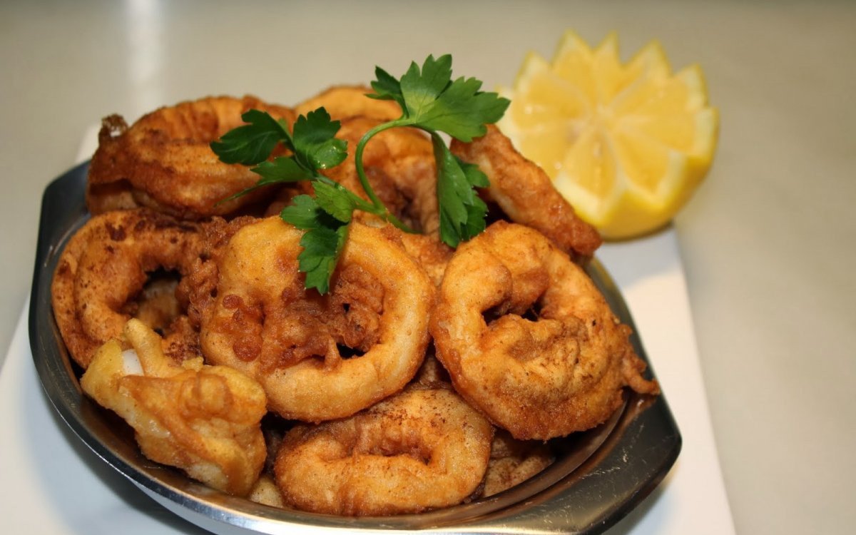 Calamars a la romana | Receptes de La Gourmeteria