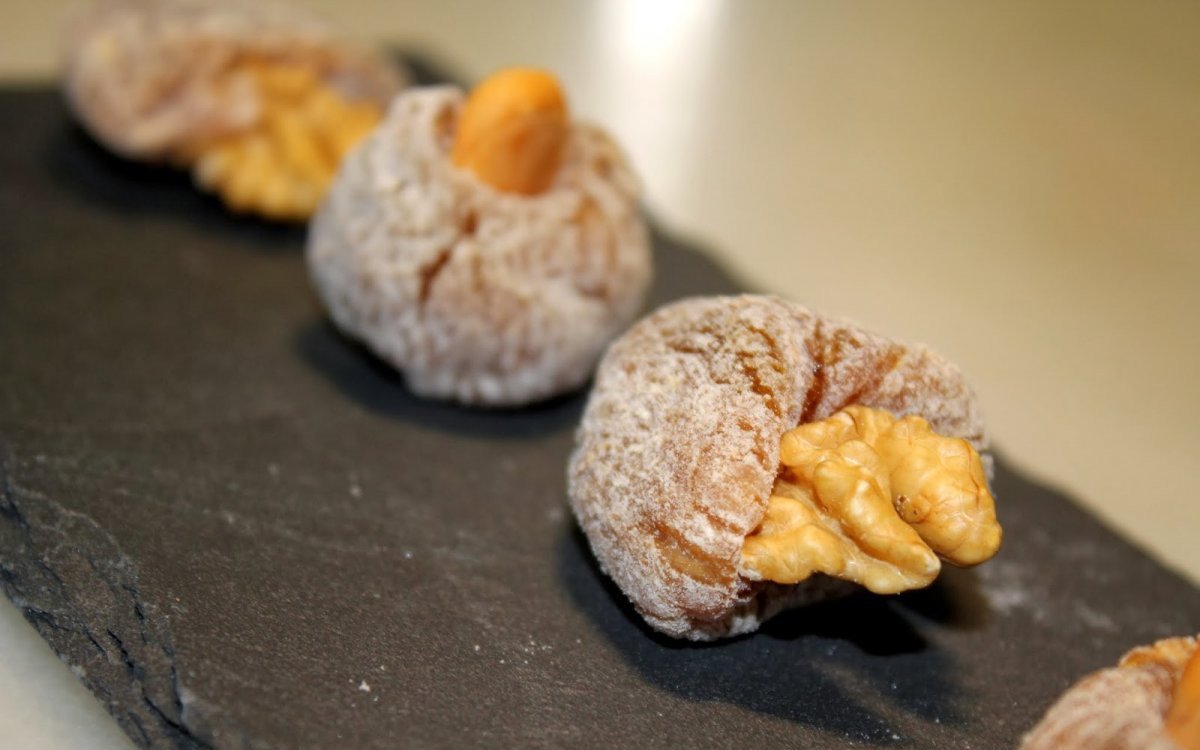 Figues seques amb nous i ametlles | Receptes de La Gourmeteria