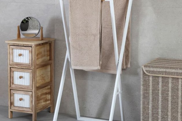 Este toallero de Leroy Merlin parece una pieza de diseño