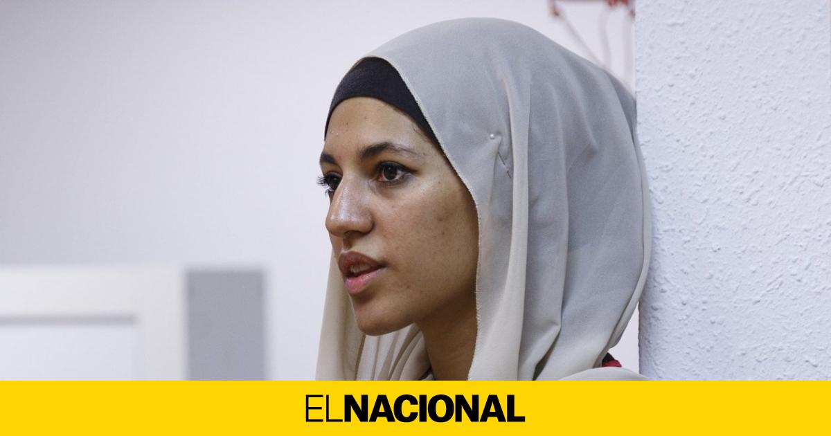 Hatibi pregunta a Zoido si busca també als que l'insulten a ella