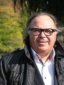 Y.C. Zarka: “La crisis moral provoca el nuevo terrorismo”