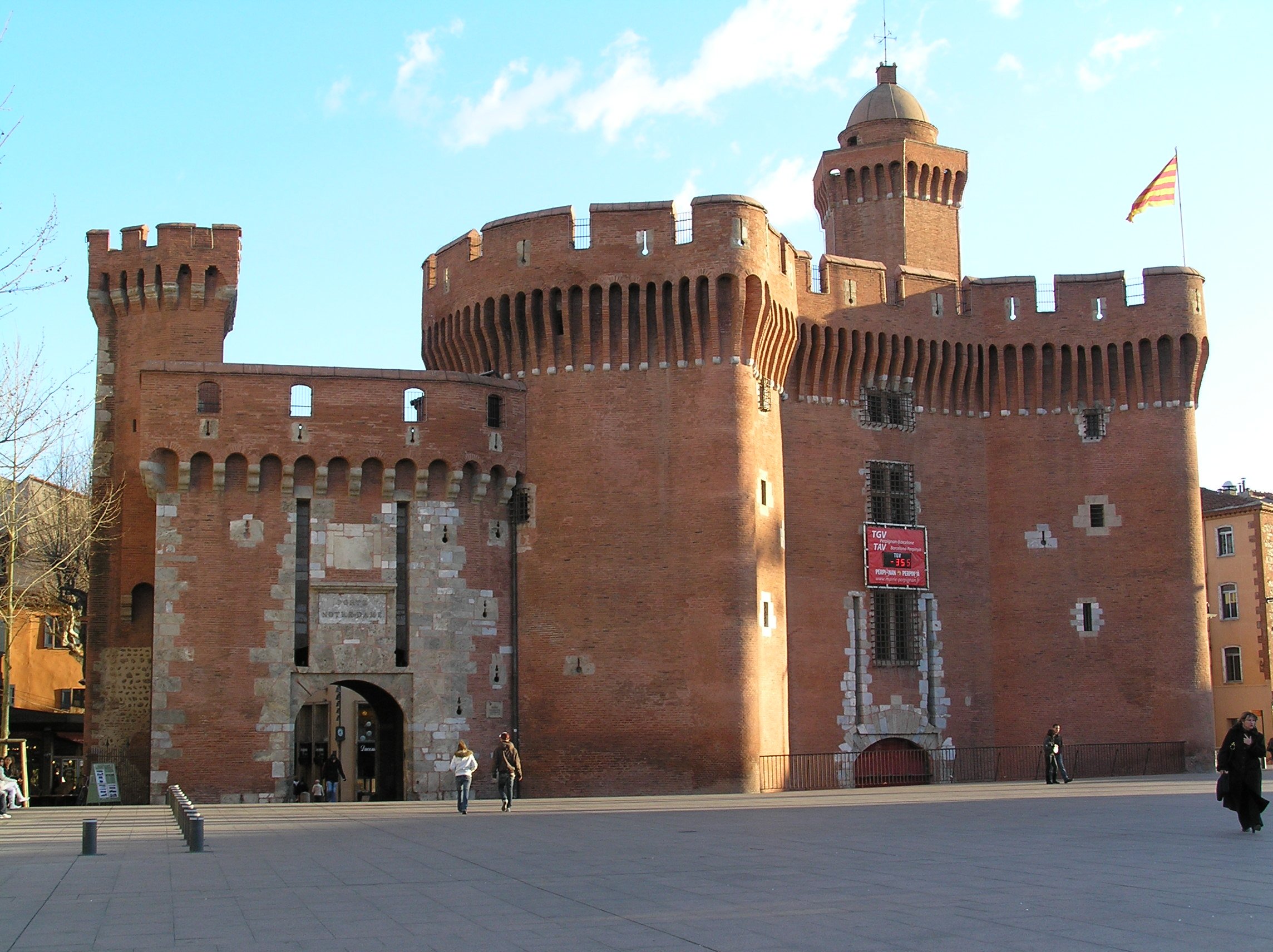 La prefectura de Perpinyà recomienda "no ir hoy a España"