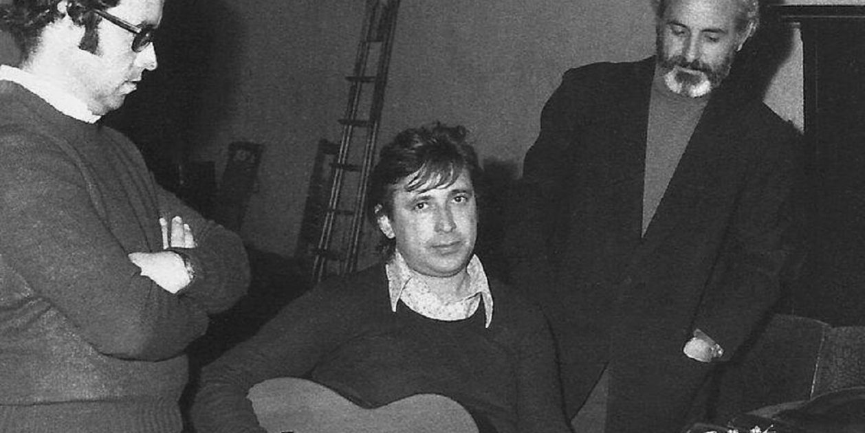 Nace el cantautor Raimon