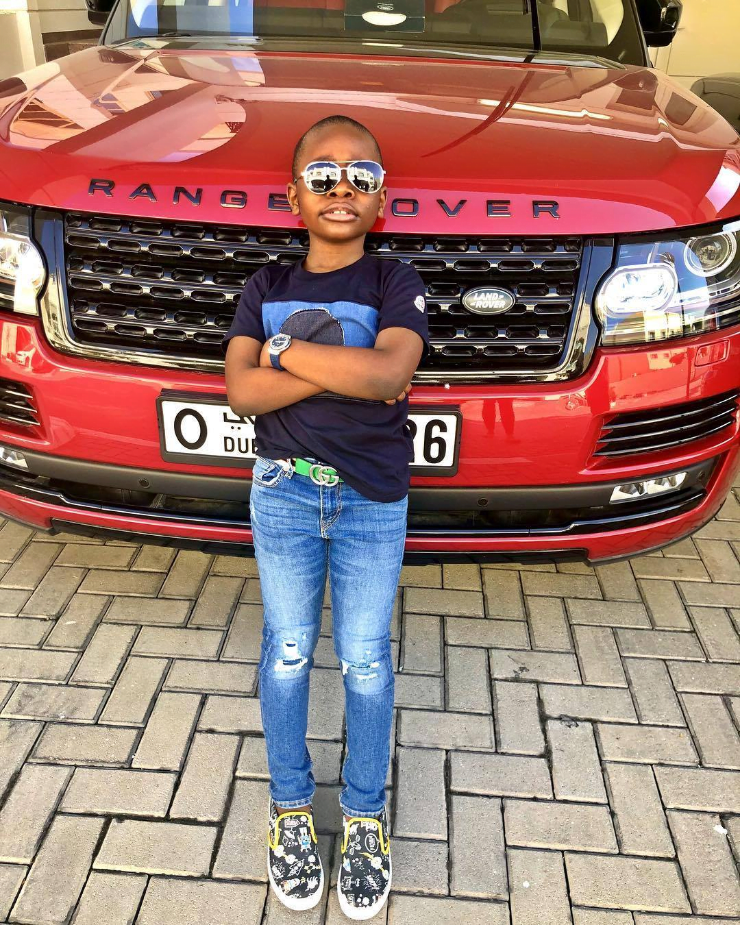 Así es la vida de Mompha Junior, el niño de 10 años más rico del mundo