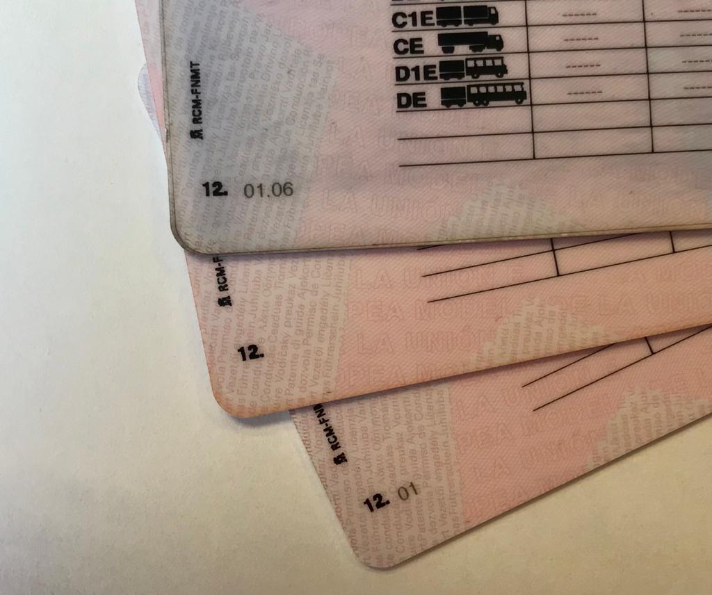 El Carnet De Conducir Para Los Mayores De 65 Años En Riesgo