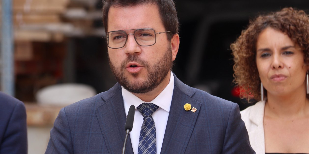 El pésame de Aragonès por la muerte de Isabel II: "Figura histórica de ...