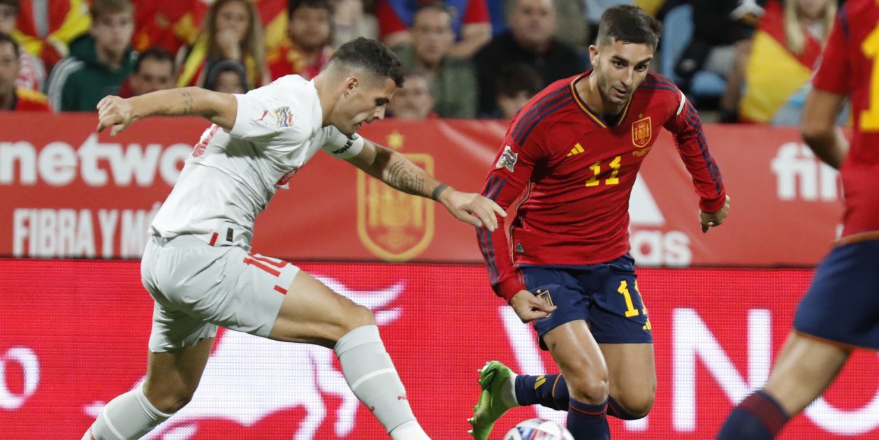 La mala fama de Ferran Torres, “el yerno” de Luis Enrique, llega a Joan ...