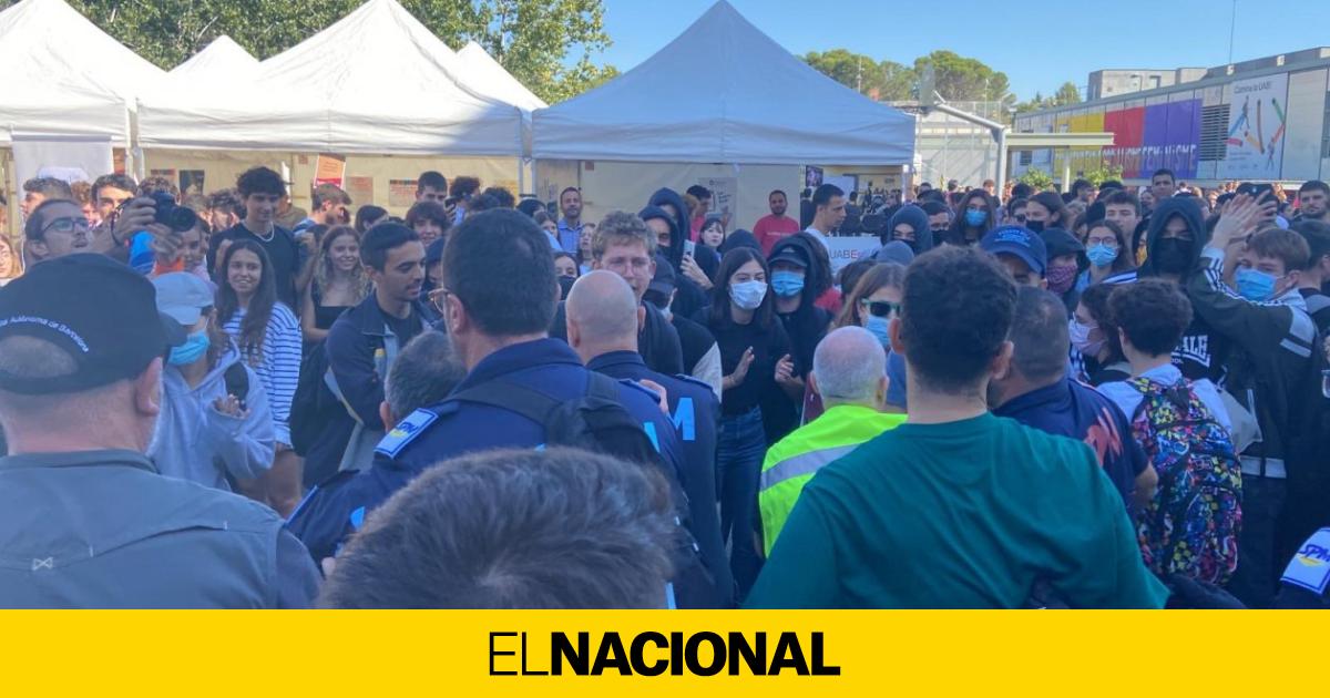 Nuevo episodio de tensión en la UAB entre antifascistas y españolistas ...