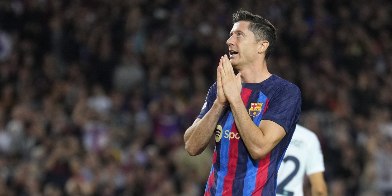 Lewandowski no lo quiere en el 11 del Barça porque es como jugar con 10