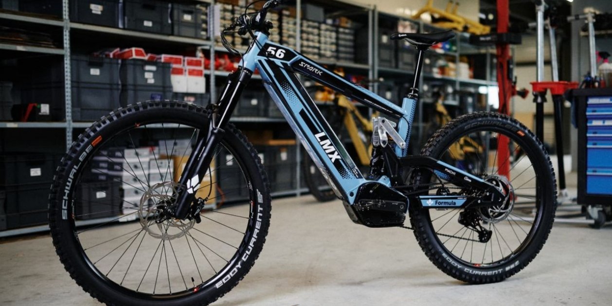 ¿Quieres una bicicleta que en realidad es casi una moto? LMX te la trae