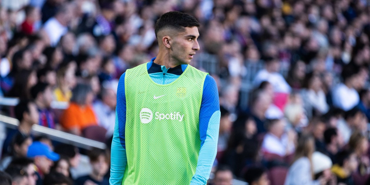 Ferran Torres y Xavi Hernández, insostenible, cara a cara con un final ...