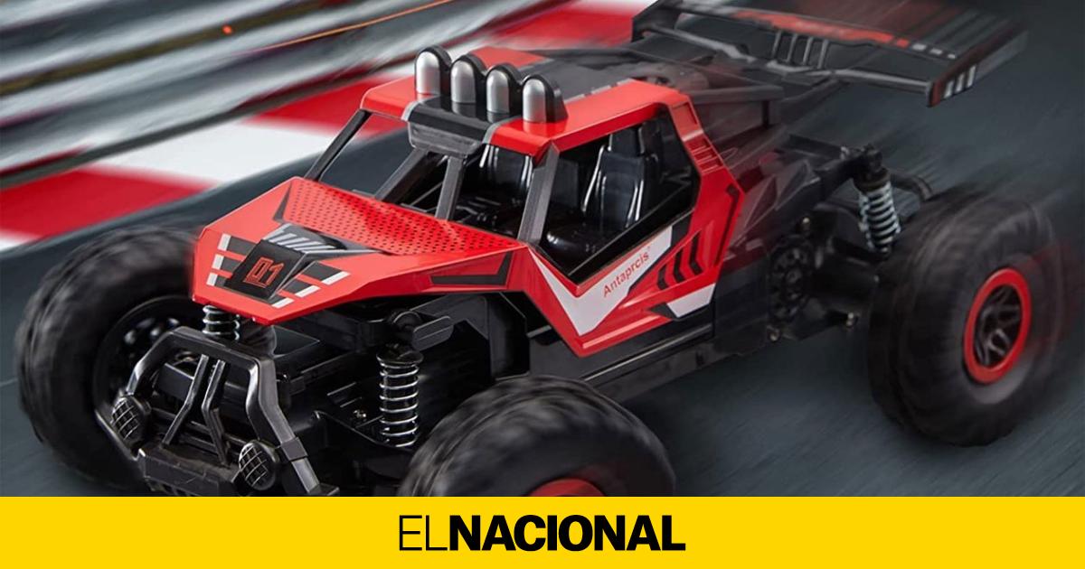 El coche teledirigido más valorado en Amazon arrasa para Reyes