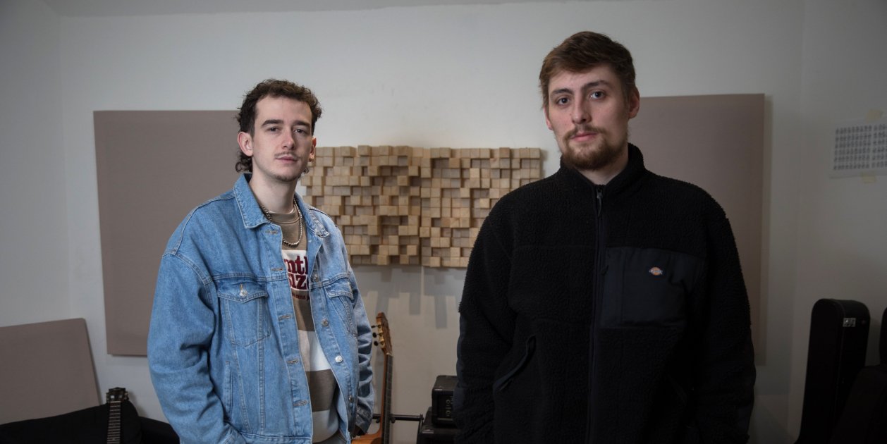 The Tyets i el miracle de ballar sardanes a la sala Apolo