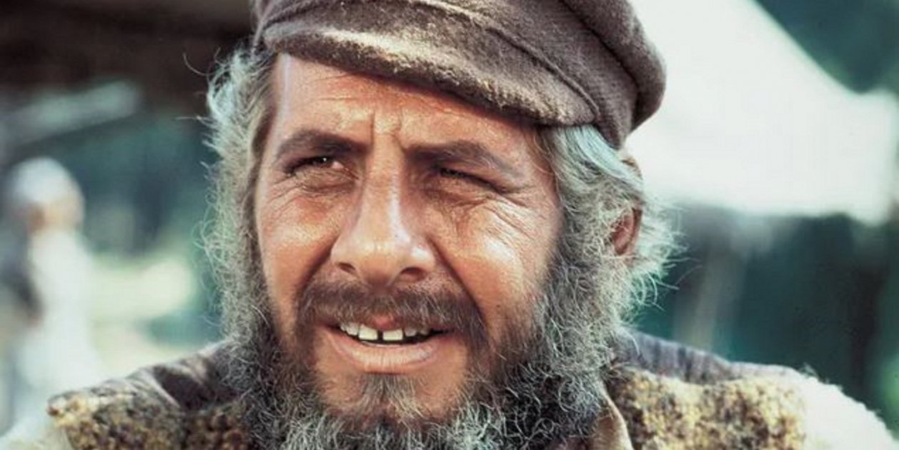 Muere Chaim Topol, el actor de 'El violinista en el tejado', a los 87 años