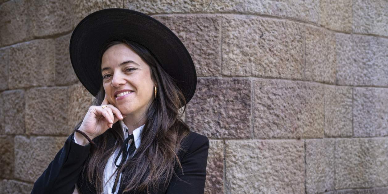 Regina Rodríguez Sirvent: "Lo tenemos todo, y tenerlo todo es agorafóbico"